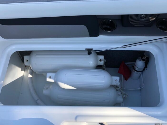 2020 Four Winns HD220 OB | Bridge Marina